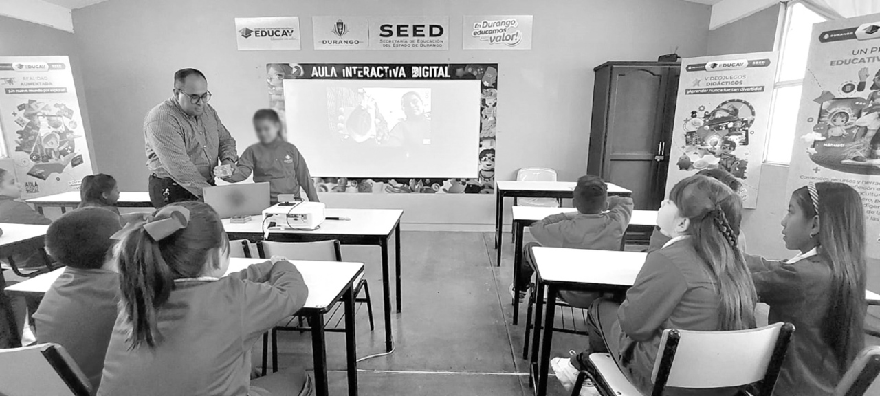 Inicia SEED entrega de segunda etapa de aulas digitales