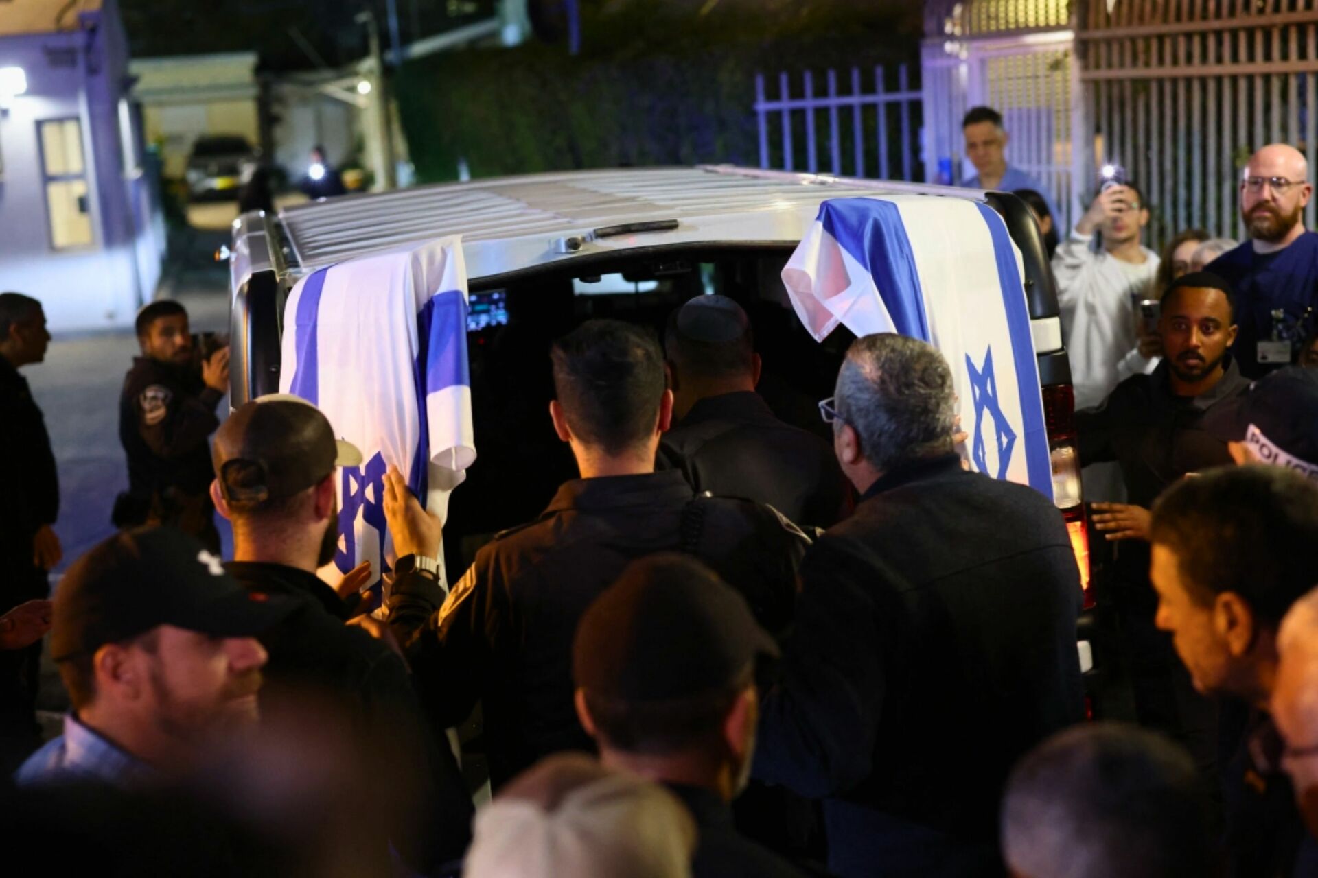 Israel anuncia recuperación de restos de último rehén en Gaza